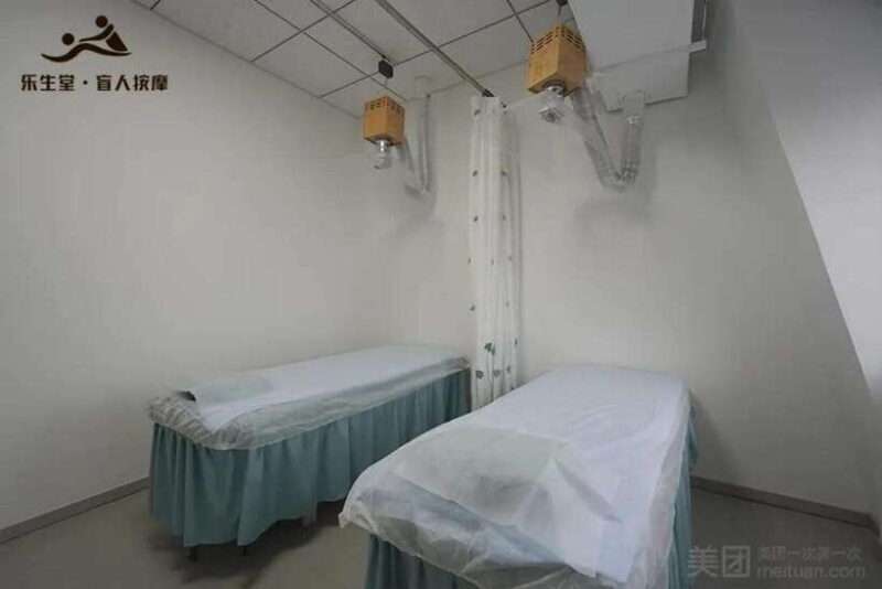 Beijing: Summer Palace Ticket & Traditional Chinese Massage - Exploring the Summer Palace: A Royal Garden of Magnificence