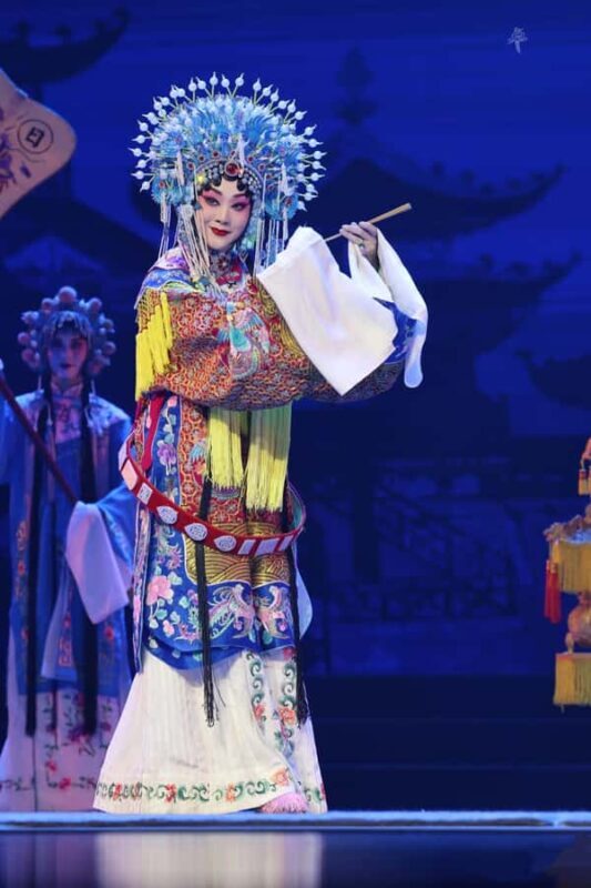 Beijing: Temple of Heaven, Qianmen HutongS & Peking Opera - Who Will Love This Tour