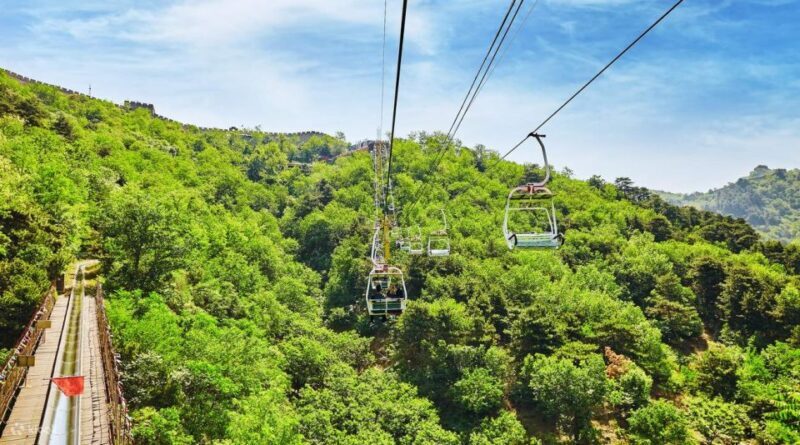 Beijing:Mutianyu/Badaling Great Wall Tour with VIP Fast Pass - What Makes This Tour Stand Out?