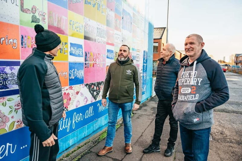 Belfast: 1.5-Hour Private Black Taxi tour - Practical Details and Tips