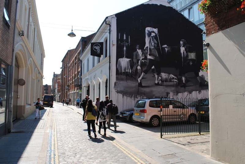Belfast: A History of Terror Walking Tour - An In-Depth Look at the Belfast: A History of Terror Walking Tour