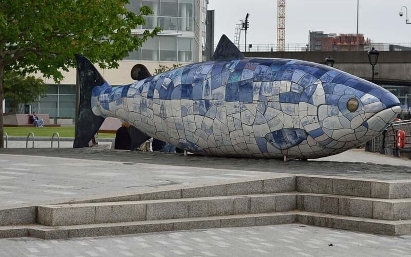 Belfast: City Walking Tour & Exploration Game - Who Will Love This Tour?