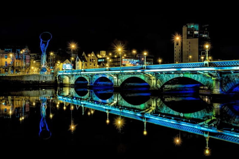 Belfast: Guided Nighttime Hydrobike Tour on the River Lagan - Key Points