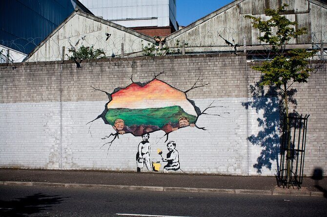 Belfast Like a Local: Customized Private Tour - Meeting Point and Tour Duration
