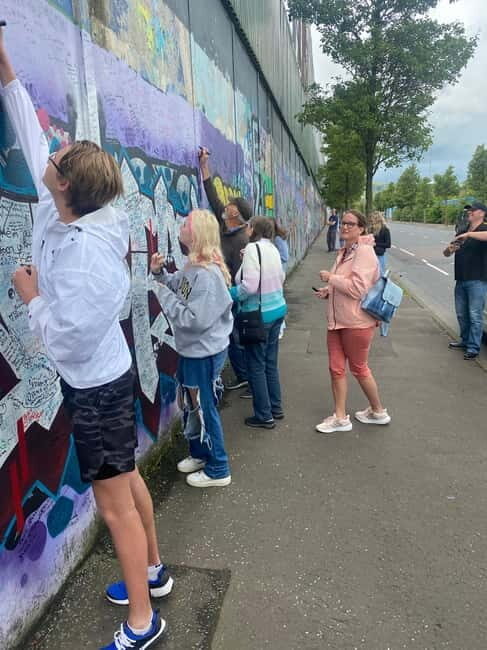 Belfast: Peacewall and Political History Black Taxi Cab Tour - Final Thoughts