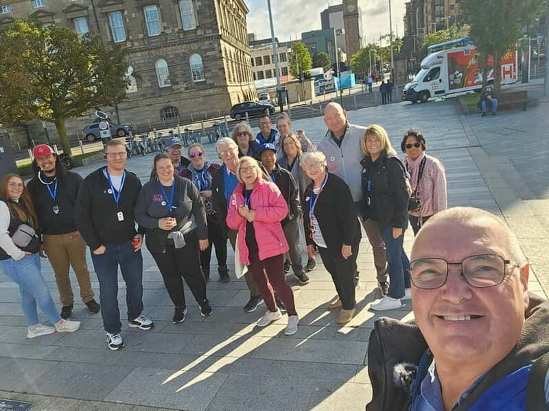 Belfast Political and Mural Taxi Conflict History Tour - Analyzing the Value and Experience