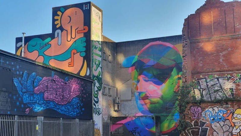 Belfast : Pub Music , Street Art Experience Walking Tour - A Closer Look at the Tour Experience