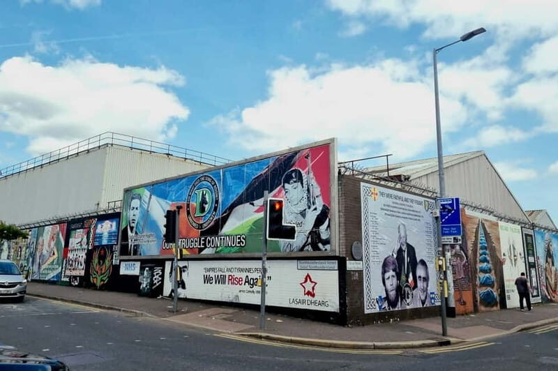 Belfast Walking Tour with a Local  History & Craic - FAQ