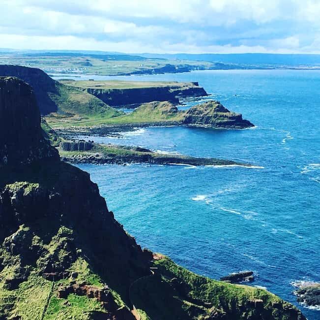 Belfast:Giant's Causeway private tour with accreditted guide - An In-Depth Look at the Tour Experience