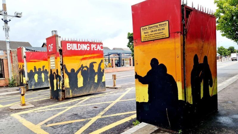 Belfasts Troubles Walking Tour - Key Points