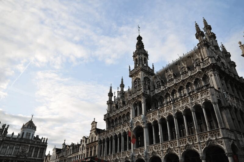 Belgium: Discover the best of Brussels on our guided tour - Exploring the Heart of Brussels