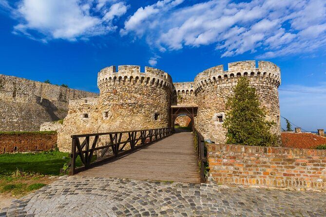 Belgrade Private City Tour  Metropolis Between East and West - Key Points