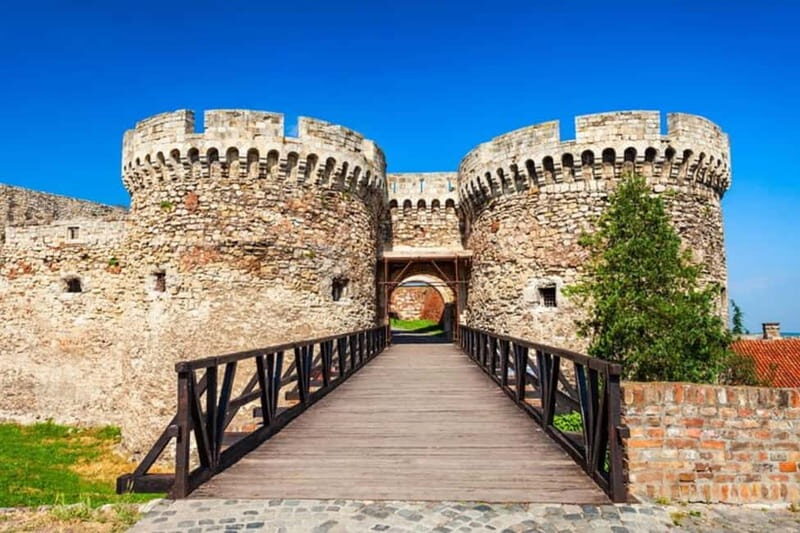 Belgrade: Private custom tour with a local guide - Breaking Down the Experience