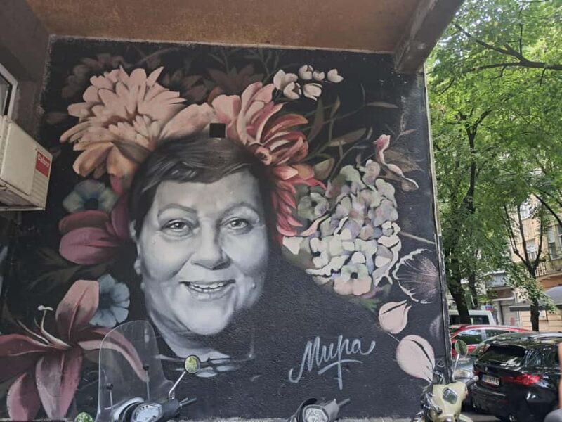 Belgrade: Women's Side of History Walking Tour with Coffee - Value for Money and Practicalities
