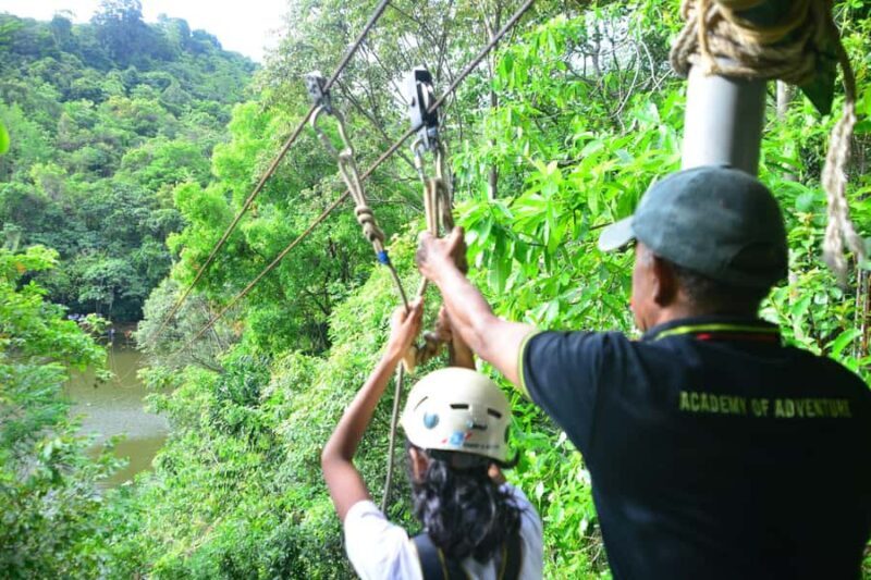 Belihuloya: Kayaking and Ziplining Adventure - An In-Depth Look at the Experience