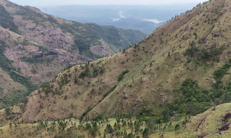 Belihuloya: Samuel Bakers Historical Dark Hunting Trail - Starting Point and Transportation