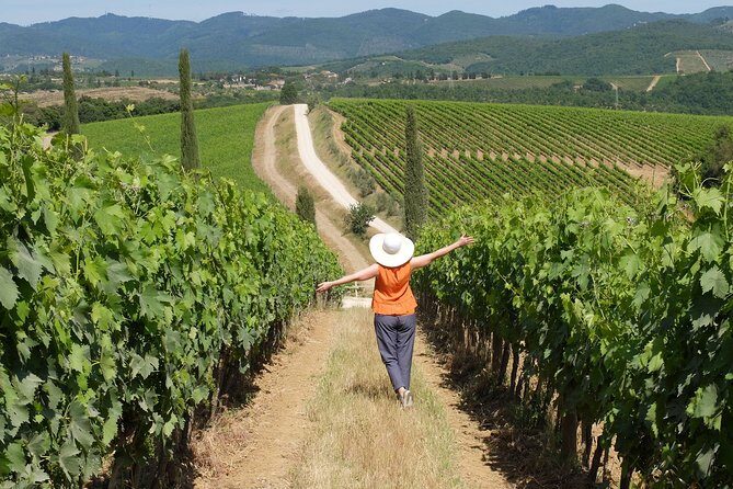 Bella Toscana Private Tour: 2 Chianti Wineries and San Gimignano From Livorno - FAQs