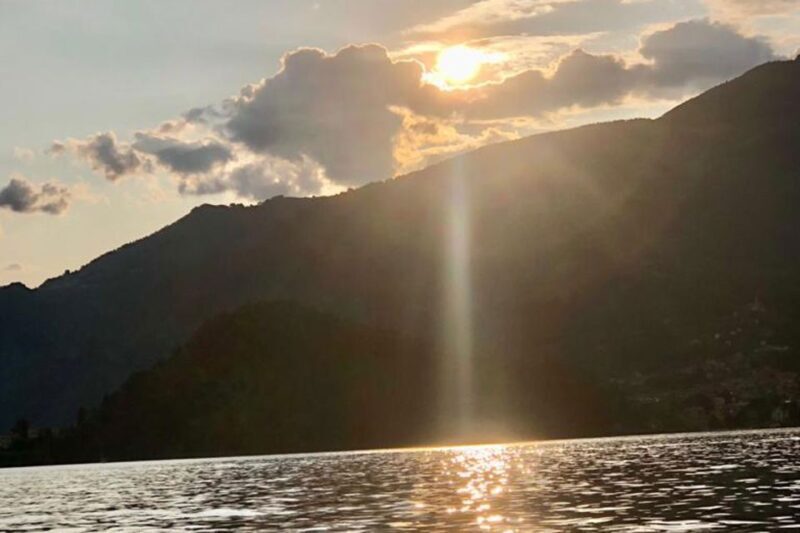 Bellagio: Lake Como Sunset Kayak Villas Experience - Why Book This Tour? The Value of a Personal Lake Como Adventure