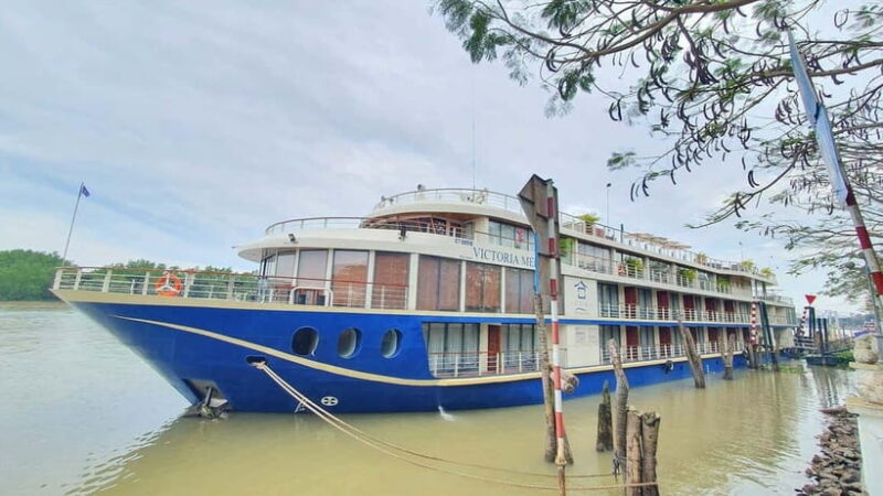 Ben Tre Coconut Village: Biking & Boat Tour from Ho Chi Minh - Cycling into Real Countryside