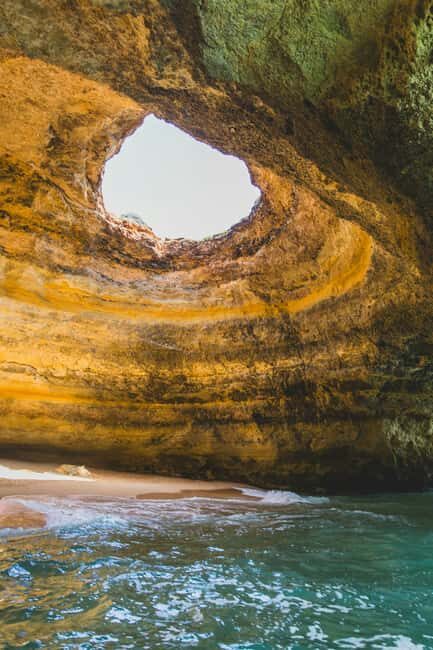 Benagil: Exclusive Private Boat Tour to the Caves with Swim - An In-Depth Look at the Tour Experience