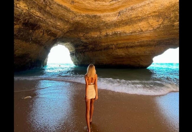Benagil: Guided Kayak Tour inside caves and Praia da Marinha - Introduction: Discovering the Algarve’s Coastal Gems by Kayak