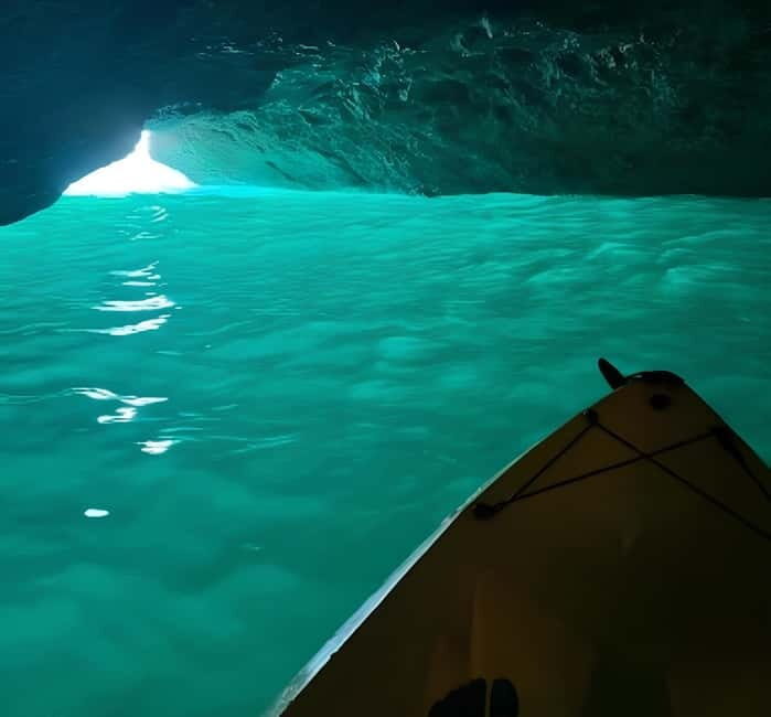 Benagil: Kayaking Adventure, Benagil Caves & Hidden Gems - The Experience and the Guides: A Personal Touch