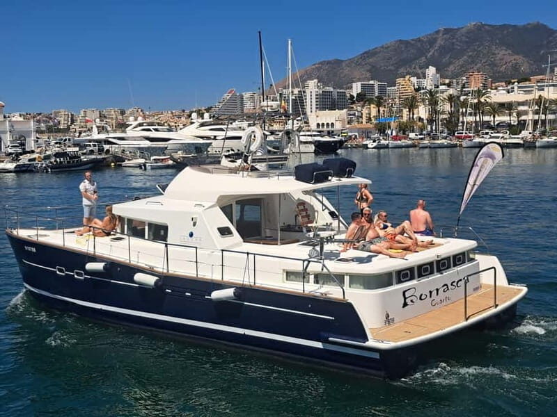 Benalmádena: Catamaran Cruise with Drinks and Swim Stop - Key Points