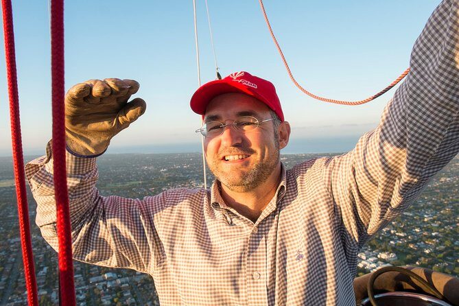 Bendigo Premium Balloon Flight plus buffet champagne breakfast - Why This Balloon Ride Stands Out