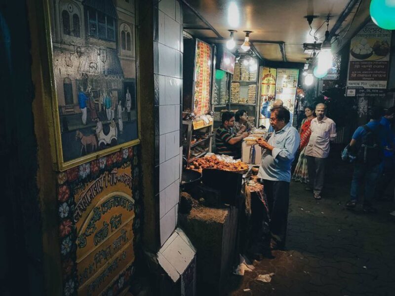 Bengali Nights Kolkata Food Tour with 13+ Tastings - From Street Snacks to Academic Hubs