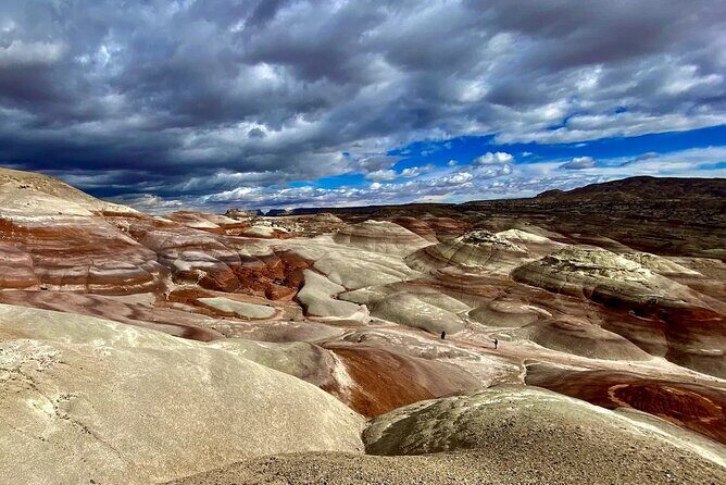 Bentonite Hills 4X4 Offroad Private Tour - The Value of this Private Offroad Tour