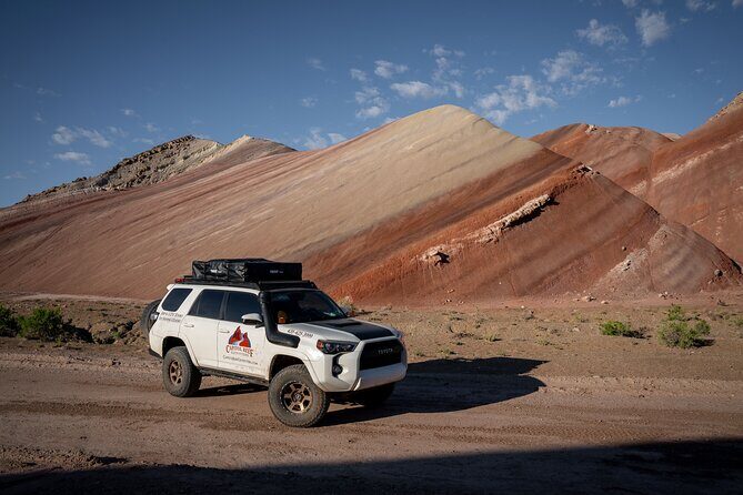 Bentonite Hills 4X4 Offroad Private Tour - FAQ