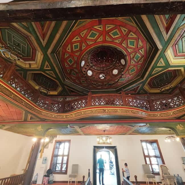 Berat City Tour - Cultural Walking Tour by 1001 AA - Key Points