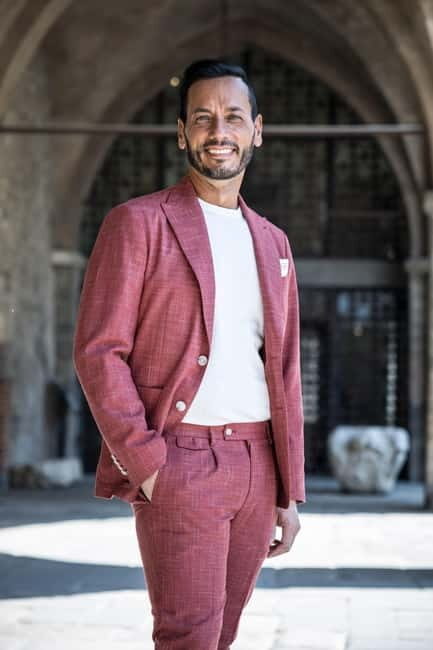 Bergamo: Professional private photo shoot in the Upper Town - Who is This Experience Best For?