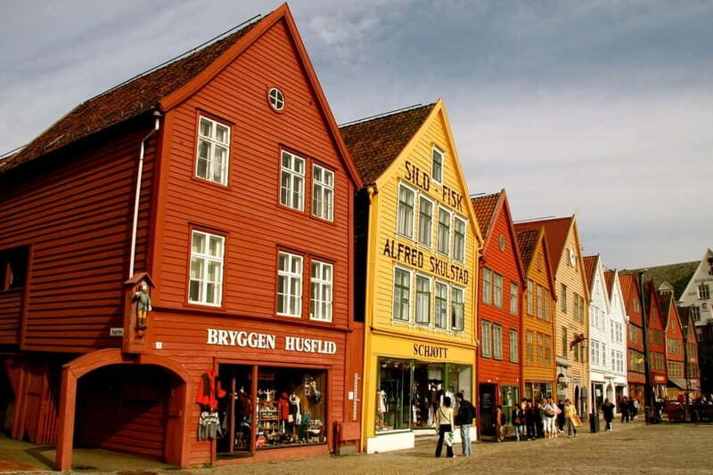 Bergen: A Scenic Adventure Awaits - Key Points