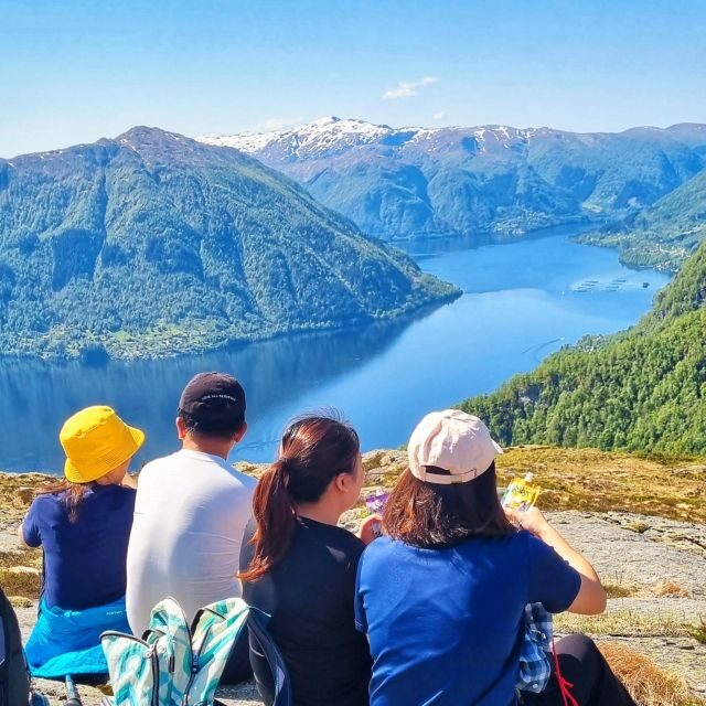 Bergen: Fjord Hiking - Public tour - Bergen: Fjord Hiking - Public Tour