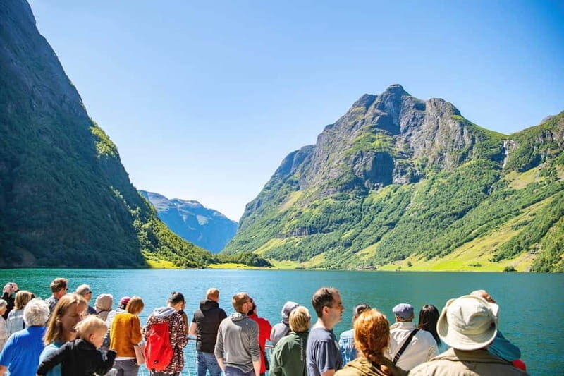Bergen: Flam Railway, Stegastein and Fjord Cruise Day Tour - FAQ