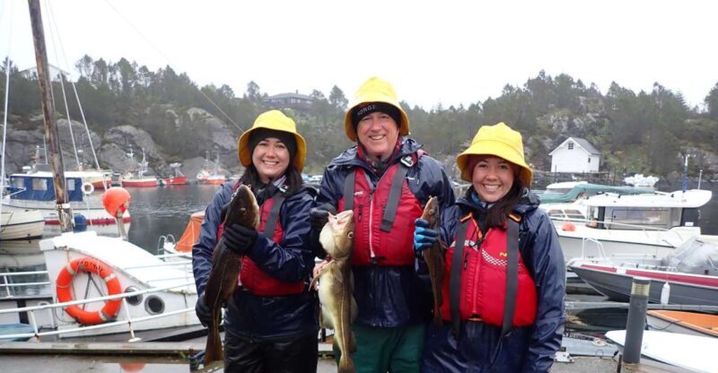Bergen: Guided Fishing Tour with Outdoor Cooking - What the Reviews Say: Authentic and Enjoyable