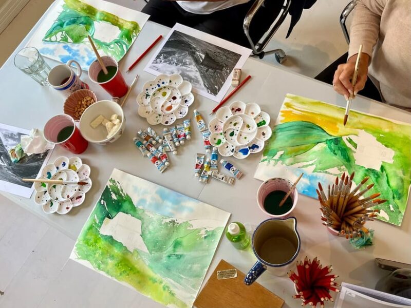 Bergen: paint Norwegian landscape with watercolor - Key Points