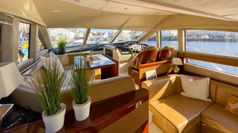 Bergen: Private Evening Yacht Cruise with Snacks and Wine - What’s Included: Comfort, Food, and Drink