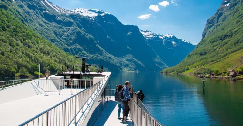 Bergen: Viking Village, Nærøyfjord Cruise & Flåm Railway - A Full Breakdown of the Tour