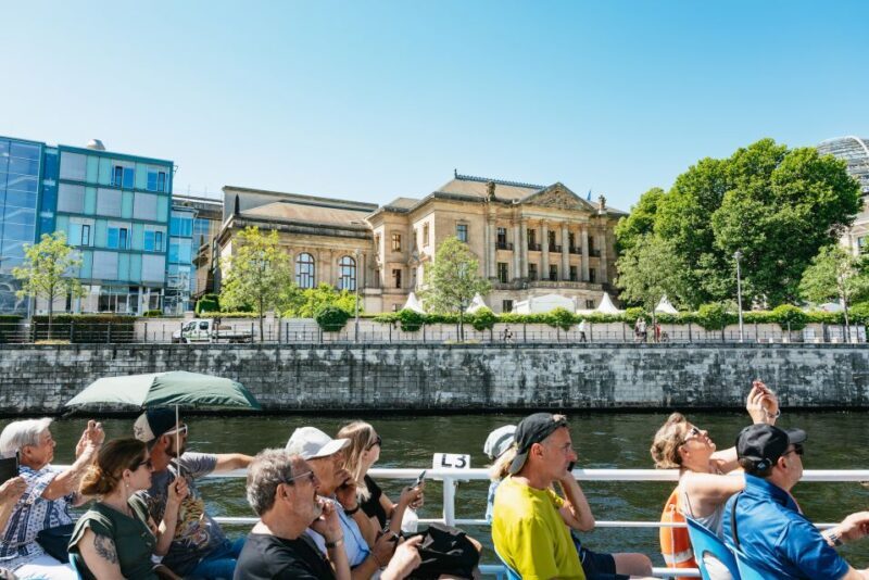 Berlin: 1-Hour City Tour by Boat with Guaranteed Seating - What Travelers Say About This Tour