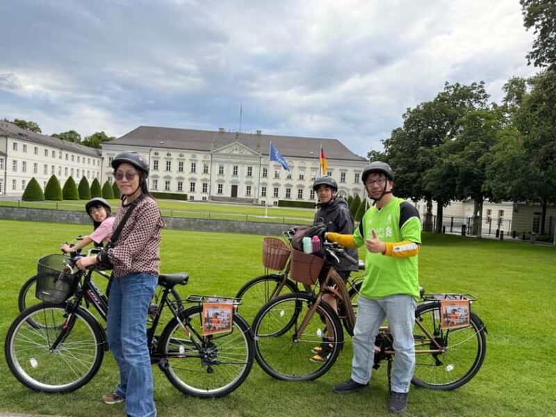 Berlin: 3.5-hour bike tour  A journey through time in the capital - Who Should Take This Tour?