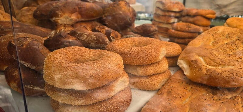 Berlin: 3.5-hour culinary bike tour away from the landmarks - Authentic Stories Behind the Facades