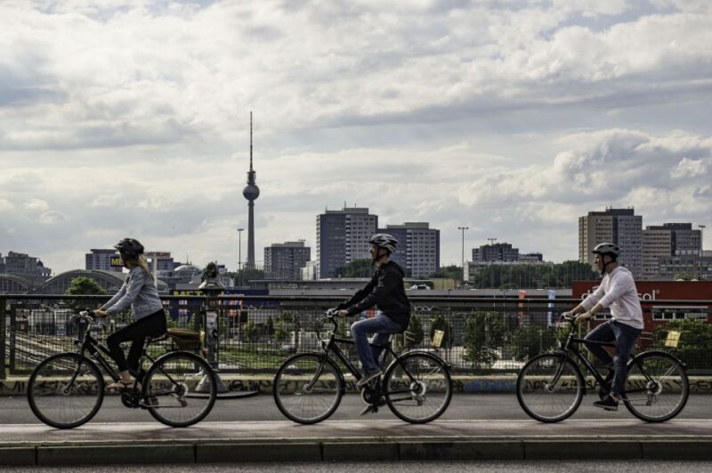 Berlin: 48-Hour or 72-Hour Bike Rental - Who Should Consider This Experience?