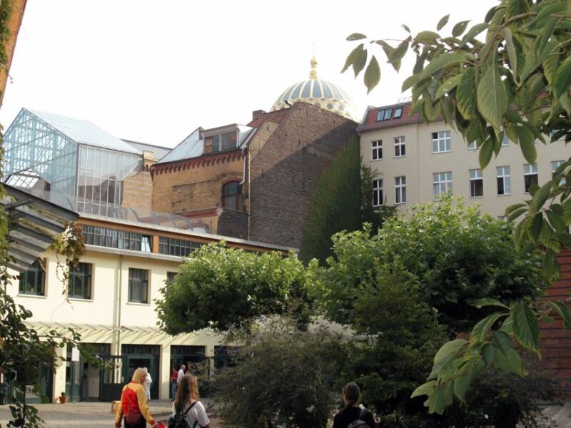 Berlin: Backyards of Berlin 2-Hour Tour - Who Would Enjoy This Tour?