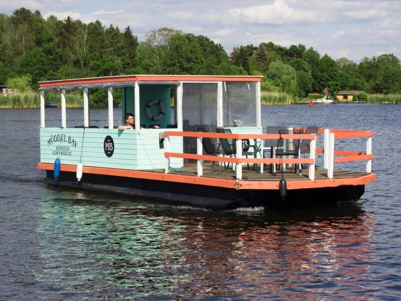 Berlin: Bahamas Raft Boat Rental - Key Points