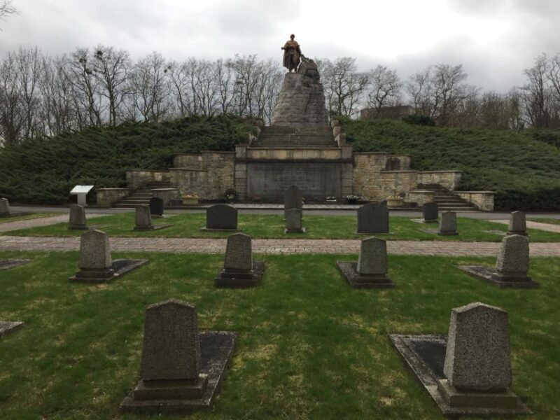 Berlin: Battle for Seelow Heights WW2 tour -Clash of Titans - An In-Depth Look at the Experience