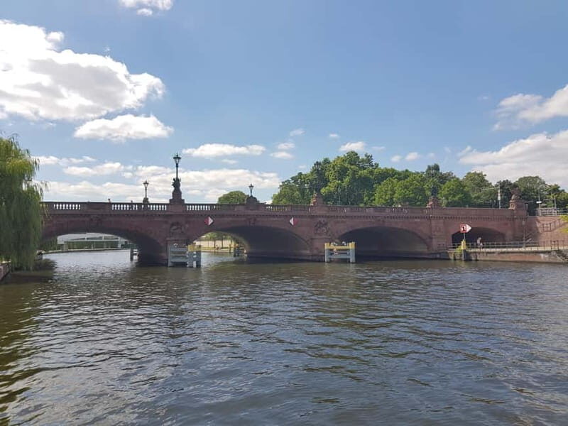 Berlin Beers & Battlefields Tour: War History & German Beer - An in-depth look at Berlins WWII sites and beer stops