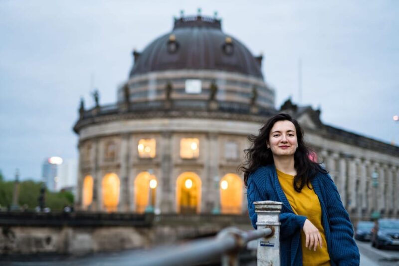 Berlin by Night: Private Photoshoot at Illuminated Cityscape - Why This Photoshoot Offers Real Value