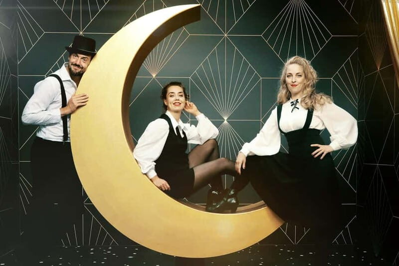 Berlin: Chaos Royal  Impro Theater - The Experience in Detail